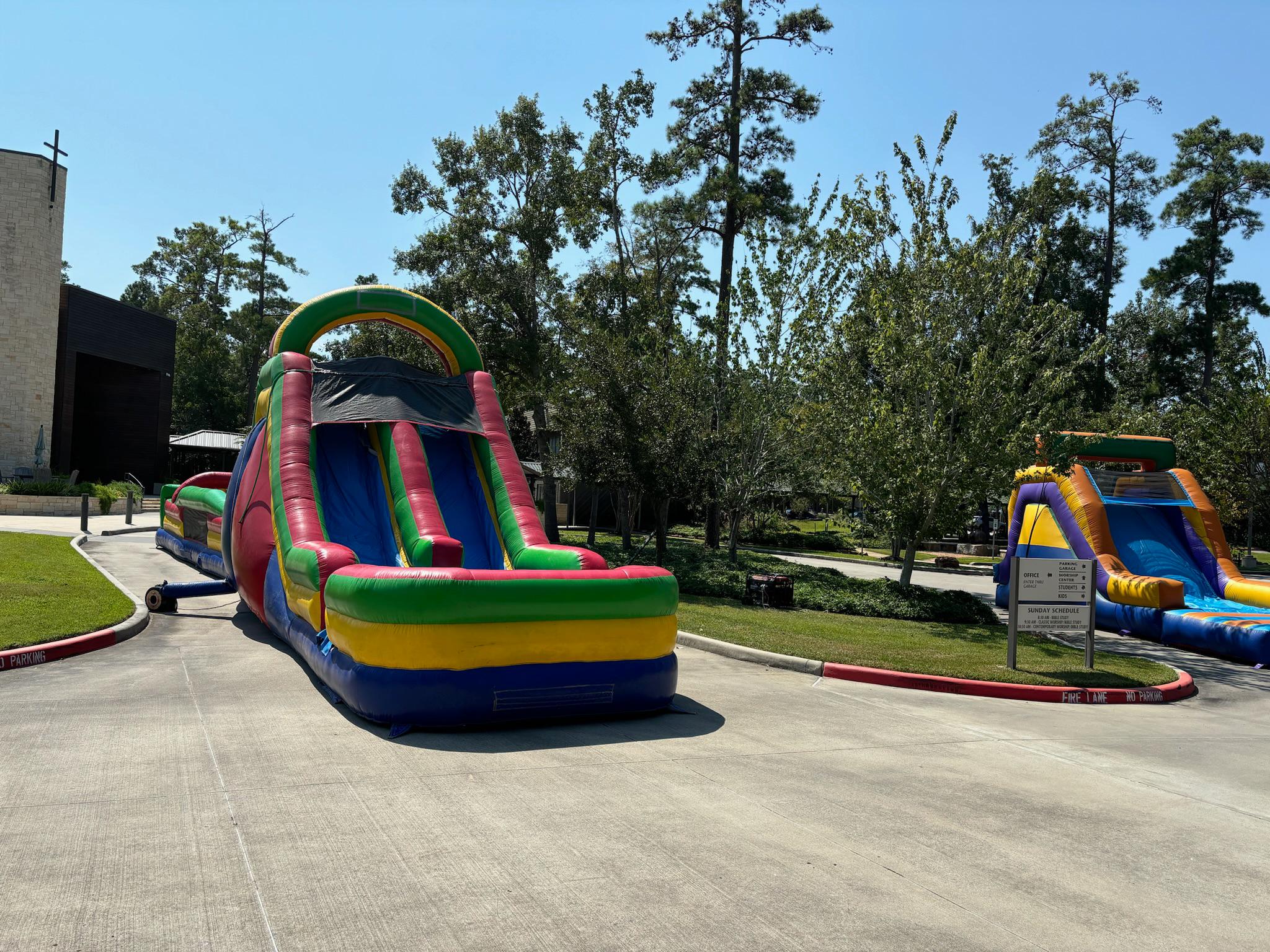 Houston Bounce House Rentals: The Perfect Seasons to Party Outdoors